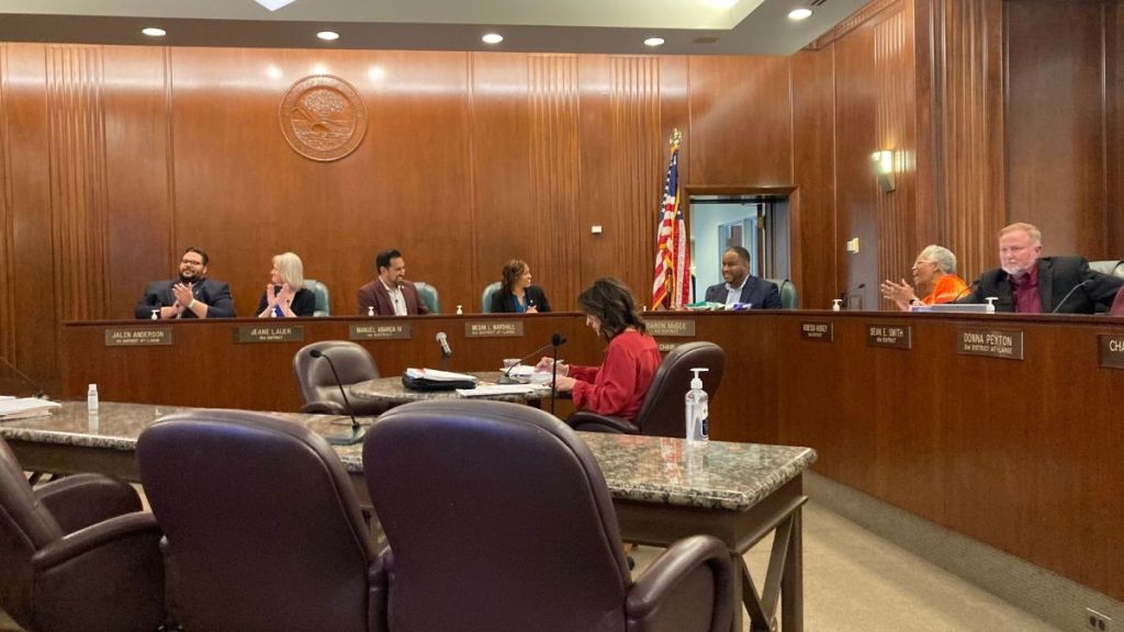 Conversion therapy is now a crime in Jackson County - Beacon: Kansas City