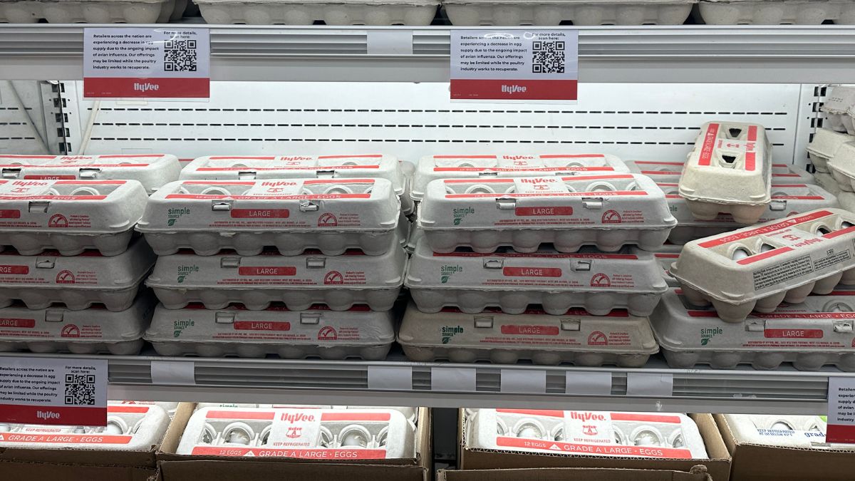 As bird flu spreads, Missourians pay the price at the grocery store