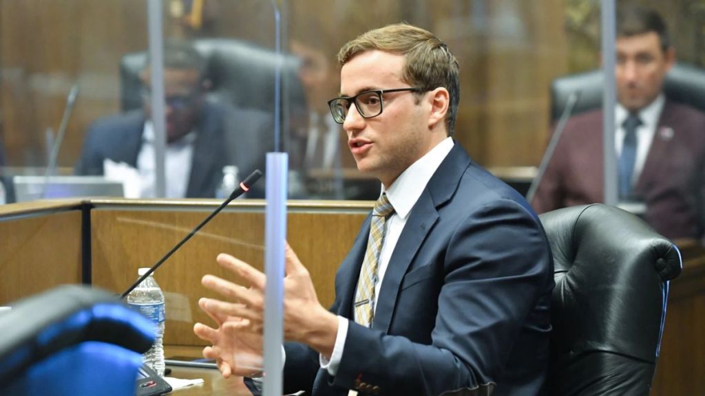 Kansas City Manager Brian Platt is fired. It's a tough job to keep ...